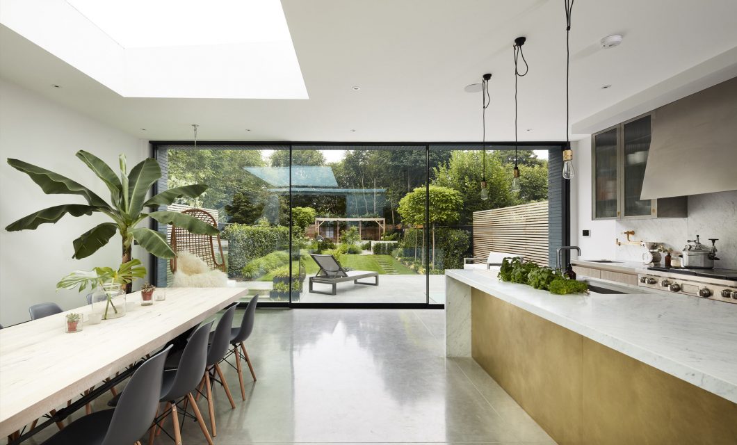 Maxlight | UK leaders & award winners in architectural glazing ...